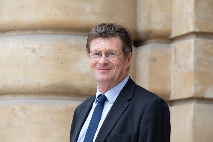 Éric Gold - Les accros du peignoir